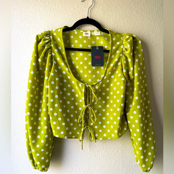 Levi's | Tops | Nwt Levis Puff Sleeve Tie Front Green Daisy Crop Top ...